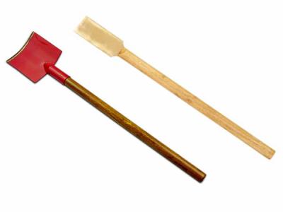 China non sparking Cleaning Scraper aluminum bronze , bronze beryllium safety shovel with wooden handle for sale