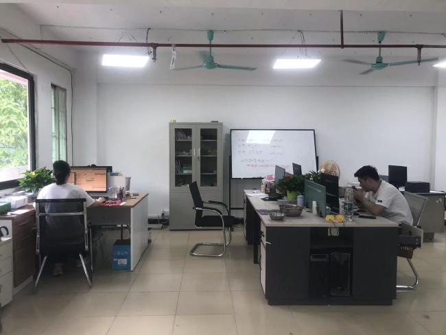 Auto parts manufacturing equipment
