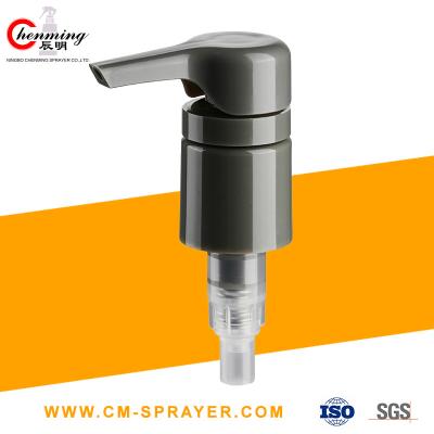 Cina cura di pelle liquida della sostituzione della pompa del fondamento della lozione di 24mm del coperchio d'argento nero 28mm della pompa in vendita