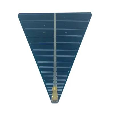 China UWB Wi-Fi Broadband Directional Antenna for Drones Wideband 800M-6G Frequency 28 Degree Azimuth Angle for sale