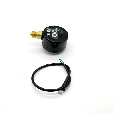 China 50mm de Matenmeter van de Roestvrij staalcng Druk voor het Systeem van de Autobrandstof Te koop