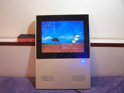 Китай Дисплей Маунта Lcd стены рекламы с 22 дюймами в подъемах/лифтах продается