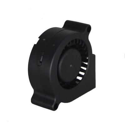 Cina alto CFM 12V aeratore 50mm di CC di 50x50x20mm per il purificatore dell'aria in vendita