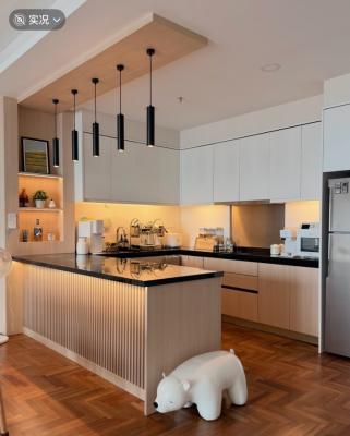 China Customizable Eco-Friendly Kitchen Cabinet with Fluted Island and LED Lighting for sale