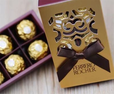 Cina scatola d'imballaggio di stampa di carta cosmetica di lusso su ordinazione del regalo, contenitore di regalo d'imballaggio di carta del vino magnetico di lusso con il nastro di seta in vendita