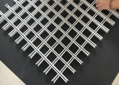 Cina Controsoffitto della griglia di alluminio del reticolo quadrato nel bianco in vendita