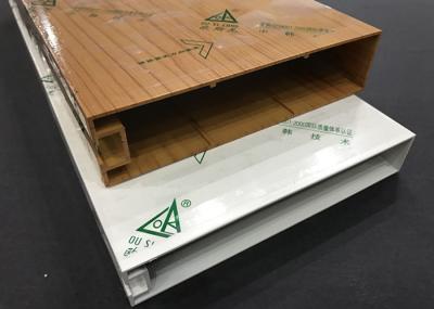 Cina Spessore su misura soffitto di alluminio quadrato decorativo del deflettore in vendita