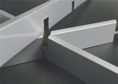 Cina Mattonelle del soffitto della sospensione/soffitto commerciali triangolari goccia del metallo Tegular in vendita