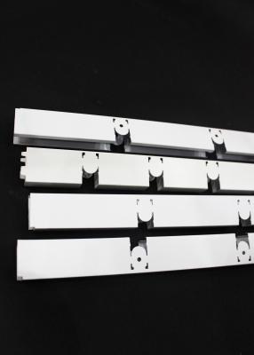 Cina Mattonelle del soffitto della sospensione/soffitto commerciali triangolari goccia del metallo Tegular in vendita