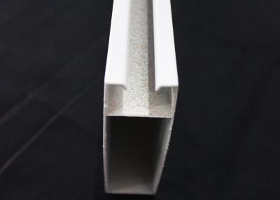 China 20mm - 300mm het Schermplafond van het Hoogte/u-Aluminium Profiel, Schuringsweerstand Te koop