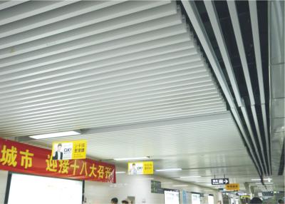 China opgeschort het Drijven U - het Schermplafond van het aluminiumprofiel/Buitenmuurcomités Te koop