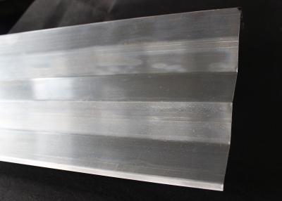 China Custom Color Strip Commercial Ceiling Tiles / Waved shaped Blade Ceiling for sale