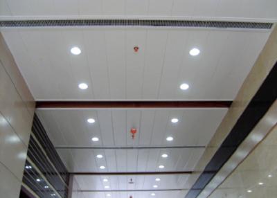 Cina Metta su/clip nel soffitto con il rivestimento elettrostatico del rullo del rivestimento della polvere in vendita