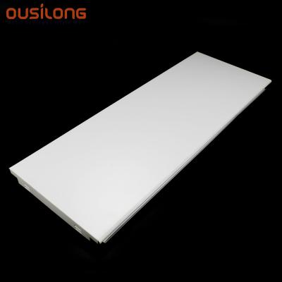 Cina Protezione perforata del soffitto della striscia lineare della cucina 600x1200mm in vendita