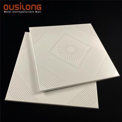 China Techo de aluminio del triángulo 305*305 para la oficina interior en venta