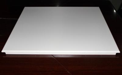 China clip de aluminio del capítulo del cierre de 600 x de 600m m en el panel de techo para la decoración interior casera en venta