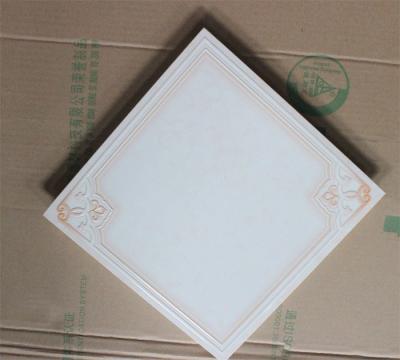 Cina Progettazione di alluminio classica delle mattonelle a prova di fuoco su ordine del soffitto in vendita