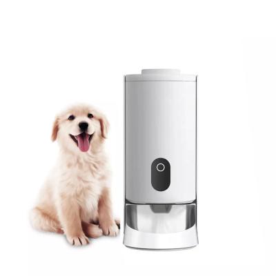 China Smart Wifi Remote Control Pet Feeder for Cats and Dogs 2023 Portable Automatic Feeding for sale