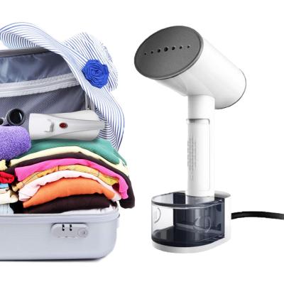 Cina Accessori per spazzole per capelli Mini spazzola portatile di ferro portatile per viaggi in vendita