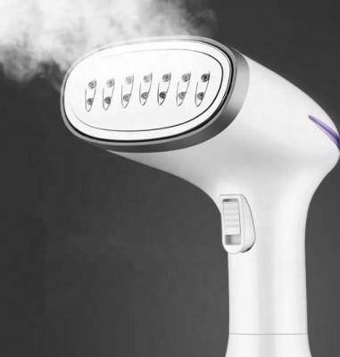 China Hotel Fabric Steamer Portable Mini Travel Ironing for Clothes Handheld Garment Steamers for sale