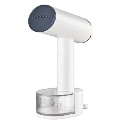 China 250 ml portavel grande tanque de mão vapor de roupas de viagem com acessórios de escova de cabelo à venda