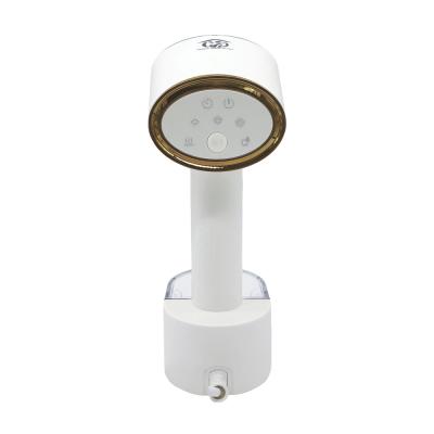 Cina 2000W Handheld Garment Steamer con spegnimento automatico Rimozione profonda delle rughe semplificata in vendita