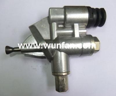 China Excavator cummins 6CT feed pump for sale