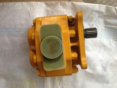 China koamtsu 07440-72202 New Steering Pump D155A, D155C-1 model for sale