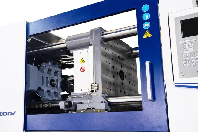 Precision Engineering Victory Injection Molding Machine for High-Standard Products