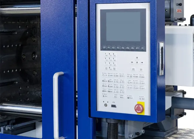 Personalized Simple Operation Injection Molder for Energy-Saving Operation
