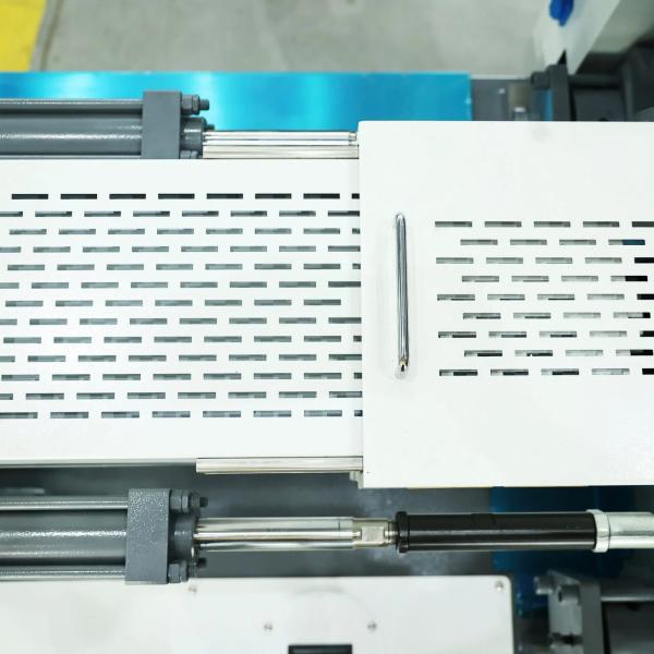 Quality Energy-Saving Servo-Powered High Efficiency Injection Molding Machine for sale
