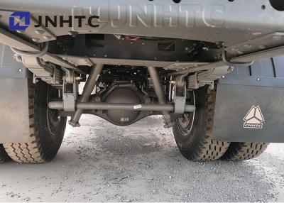 Cina SINOTRUCK Howo 4x2 ha refrigerato i camion per carne 266hp in vendita