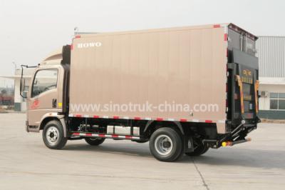 China 4x2 Euroii Howo 7000kg Refrigerated Box Truck With Yunnei Engine And 6 Triangle Tire for sale