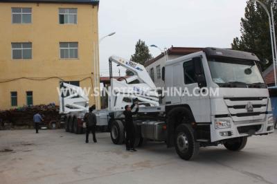 China 3 Axle Container Semi Trailer With 37 Tons XCMG Side Lifter And JOST Support Leg for sale
