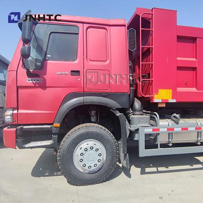 China China Famous Brand HOWO Tipper Trucks 6X4 400HP Dump Truck Transportando em África Venda Quente à venda