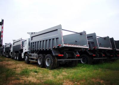 Cina L'autocarro con cassone ribaltabile di estrazione mineraria di SINOTRUK HOWO 6*4 371HP 70 tonnellate carica per l'affare di costruzione in vendita
