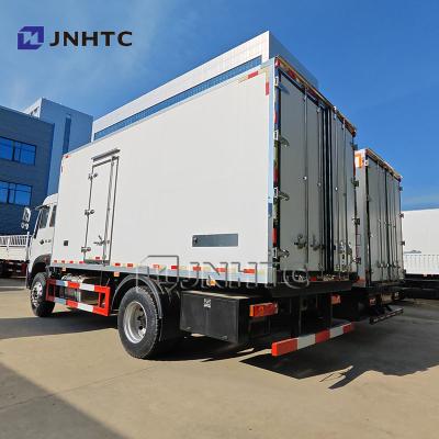 Cina Vendita a caldo HOWO 6 ruote 4x2 Piccolo camion frigorifero manuale camion contenitore refrigerato in vendita