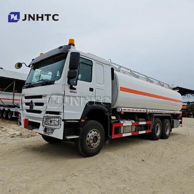 China Camiones cisterna de petróleo Howo 6X4 400HP 30000 litros Camiones cisterna de transporte de combustible for sale