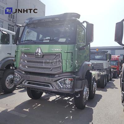 China SINO Howo NX 8x4 Pesado 12 rodas Cargo camião de descarga Chassis sem balde à venda