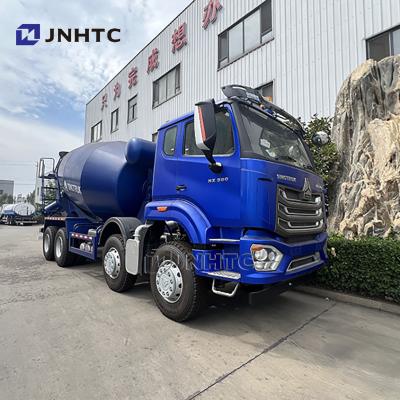 Nuovo Autocarro Betoniera Automatico HOWO NX 8*4 con Telaio per Impieghi Gravosi e Scarico Inversibile