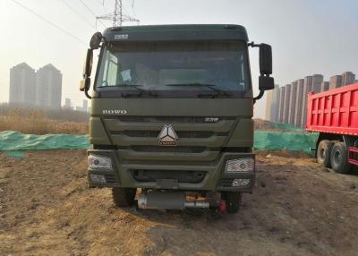 Cina 15CBM camion cisterna di olio combustibile 336HP per uso dell'esercito, camion di consegna di olio combustibile in vendita