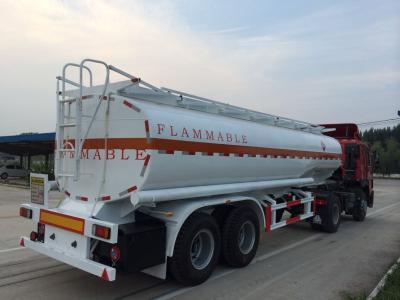 China 25-60cbm Oil Tanker Semi Truck And Trailer Option Q235 Carbon Steel Of Aluminum Alloy for sale