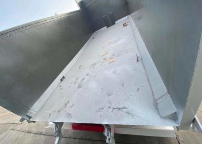 Cina Autocarro con cassone ribaltabile cubico del tester di Tipper Dumper 20 dell'autocarro con cassone ribaltabile di tonnellata 6X4 di Sinotruk HOWO 40 in vendita