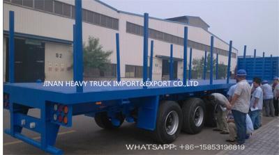 Cina Rimorchio del letto piano di SINOTRUK 3 Axle Flatbed Trailer Log Wood con la colonna dritta in vendita