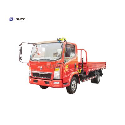 China Sinotruk HOWO 4x2 Truck Mounted Telescopic Crane Hook Folding Arm Lifting Truck for sale