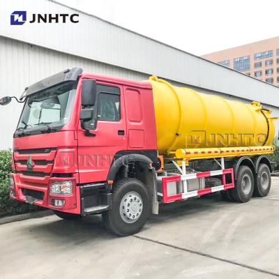 Cina Pulizia di vuoto del camion cisterna 12cbm-22cbm di aspirazione delle acque luride di HOWO 6X4 Euro2 in vendita