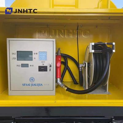 Cina Sinotruk HOWO 4x2 6 spinge il trasporto della benzina del camion di serbatoio di combustibile 5cbm in vendita