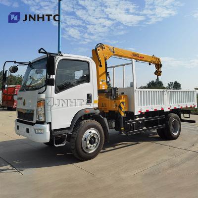 중국 3.2T 크레인이 장착된 Sinotruk Howo 4*4 소형 화물 트럭 판매용