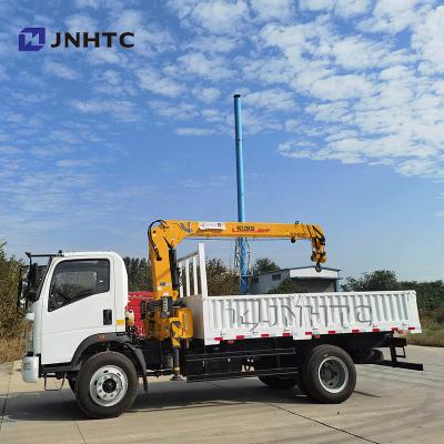 중국 3.2T 크레인이 장착된 Sinotruk Howo 4*4 소형 화물 트럭 판매용
