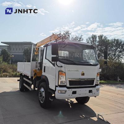 중국 3.2T 크레인이 장착된 Sinotruk Howo 4*4 소형 화물 트럭 판매용